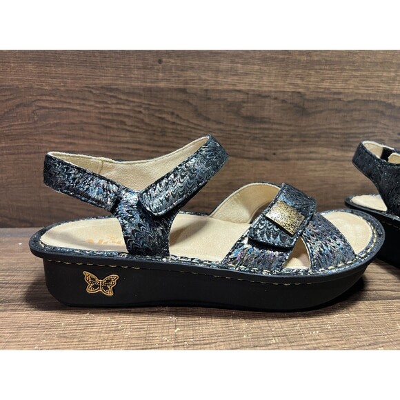 Alegria | Shoes | Alegria Lula Leather Adjustable Backstrap Sandals ...